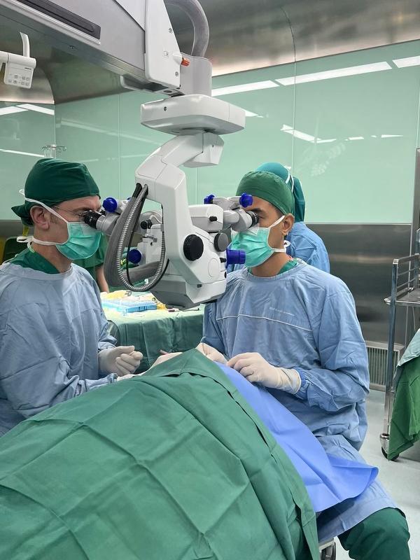 Williams Travels to Indonesia to Train Local Ophthalmologists | Duke Department Of Ophthalmology